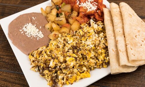 Machacado – Tostada Regia